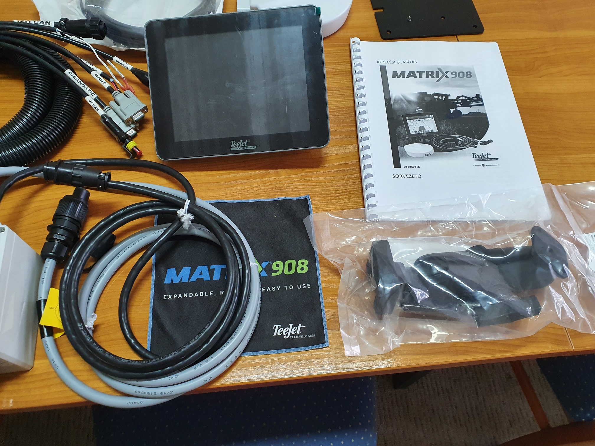 Teejet Matrix 908 ISO+JB sorvezető - SZEGÁNA Kft.